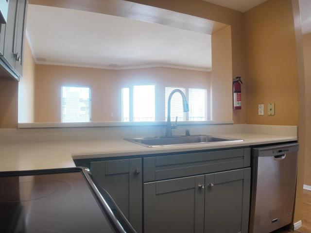655 Columbia St, Unit 313, San Diego, CA 92101 | MLS #260009