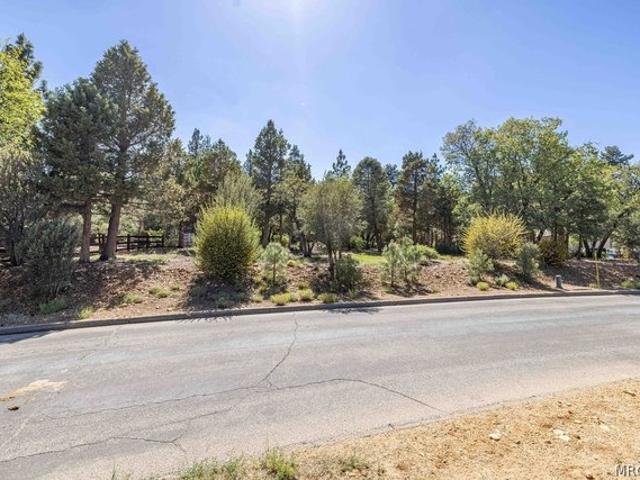 655 Cedar Glen Dr Lot 10, Big Bear City, CA 92314