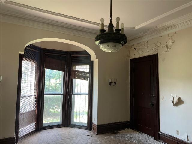 655 Brown Ave