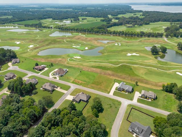 655 Golf Trail Rdg