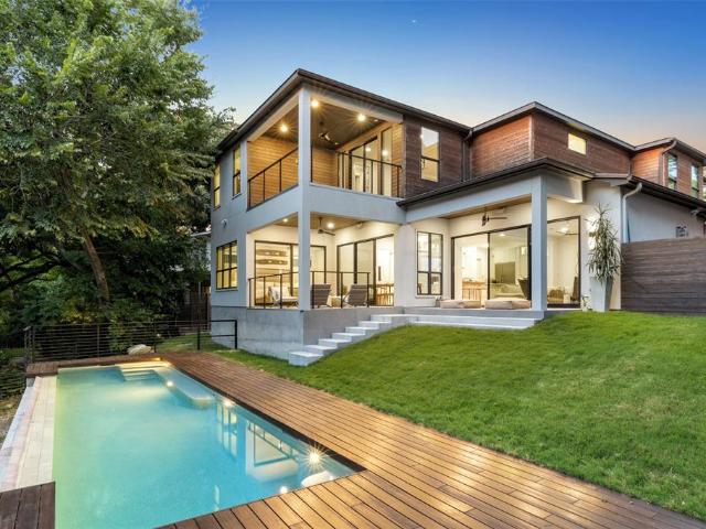 655 Kessler Reserve Ct, Dallas, TX 75208 | MLS #21188 | Compass