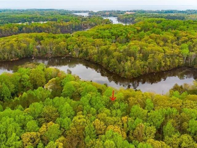 655 Oyster Way, Heathsville, VA 22473