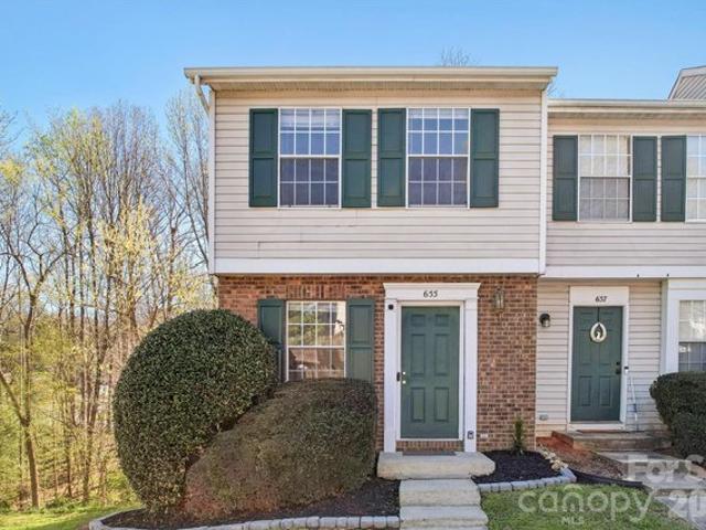 655 Lex Dr, Charlotte, NC 28262
