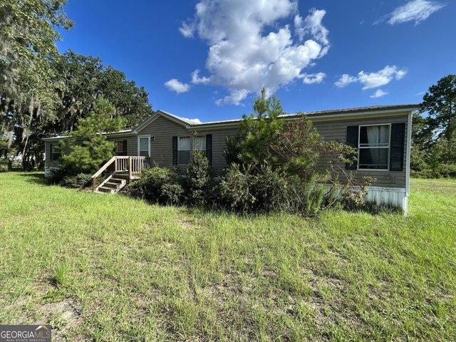 655 Meadowood Dr, Jesup, GA 31545