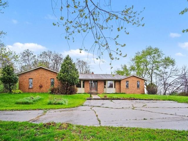655 N 48th Ave, Coopersville, MI 49404