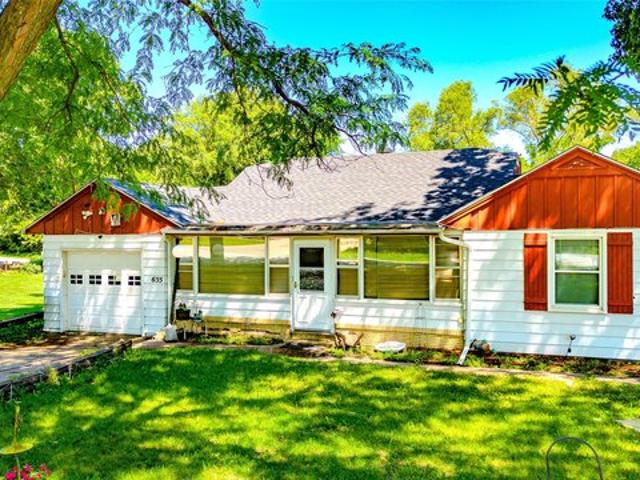655 NW 43rd Ave, Des Moines, IA 50313