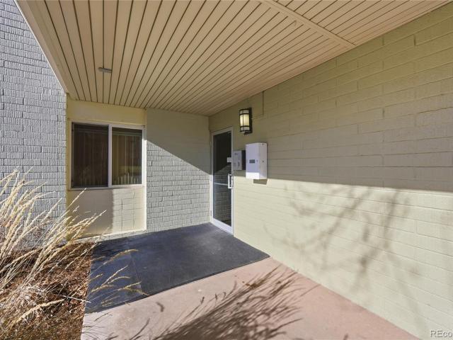 655 S Clinton St, Unit 4B, Denver, CO 80247 | MLS #9602 | Compass