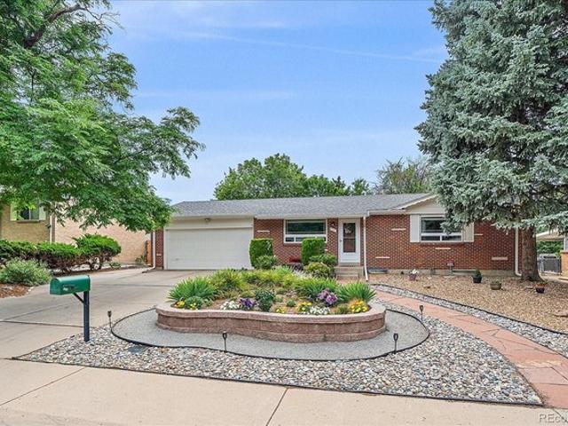 655 S Oakland St, Aurora, CO 80012