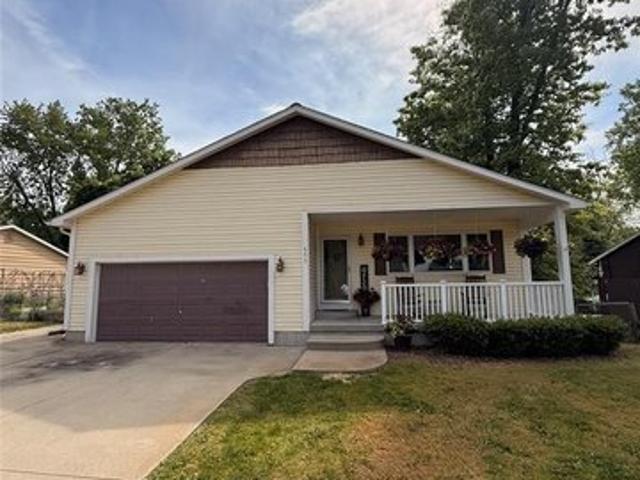655 Sherry Dr, Orion, MI 48362