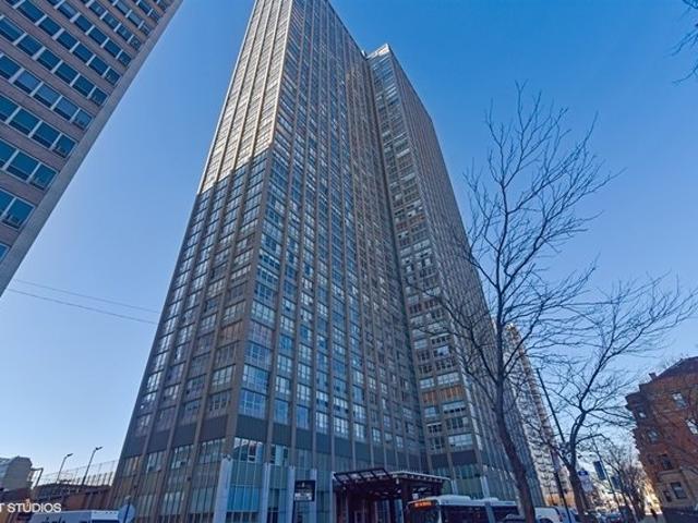 655 W Irving Park Rd Apt 4202, Chicago, IL 60613