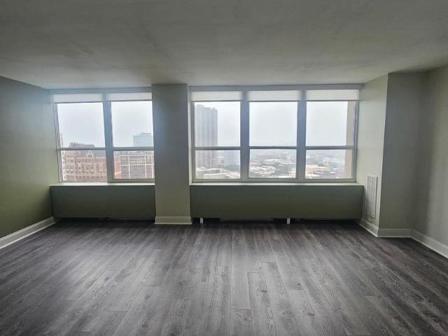 655 W Irving Park Road # 2305