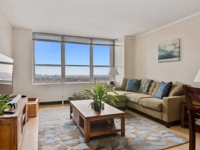 655 w irving park road # 4011