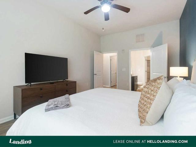 655 W Mallard Creek Church Rd 2 Bedroom Apartment for Rent at 655 W Mallard Creek Church Rd, Charlotte, NC 28262 University City North