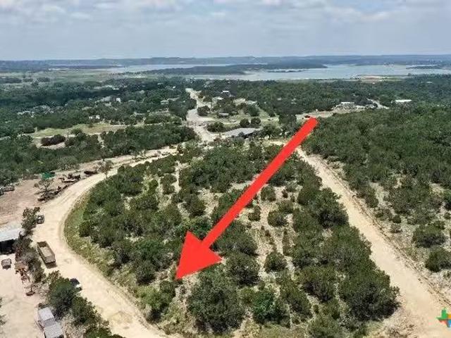 655 Teresa Dr, Canyon Lake, TX 78133 MLS 547397