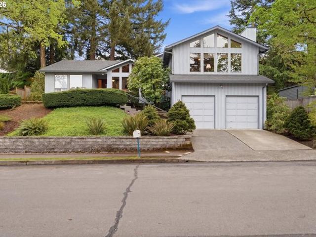 6565 Apollo Rd, West Linn, OR 97068