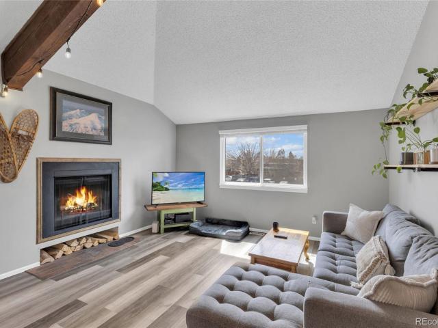 6565 E Arizona Avenue # 8