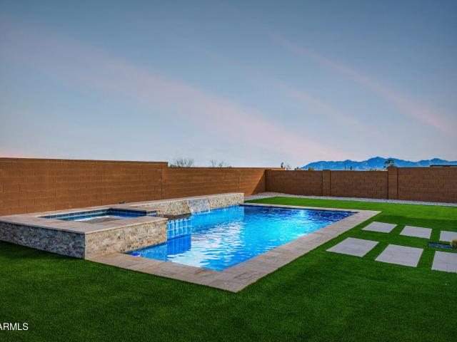 6567 N 127th Ave, Glendale, AZ 85307 | Compass