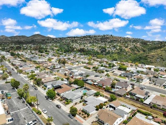 6567 Carthage St, San Diego, CA 92120
