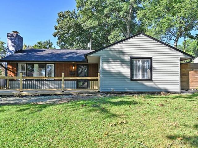 6569 Graf Dr, Cincinnati, OH 45230