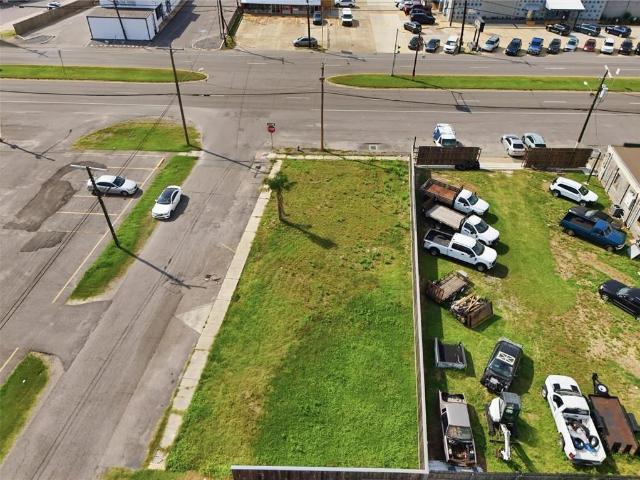 6560 Jefferson Highway