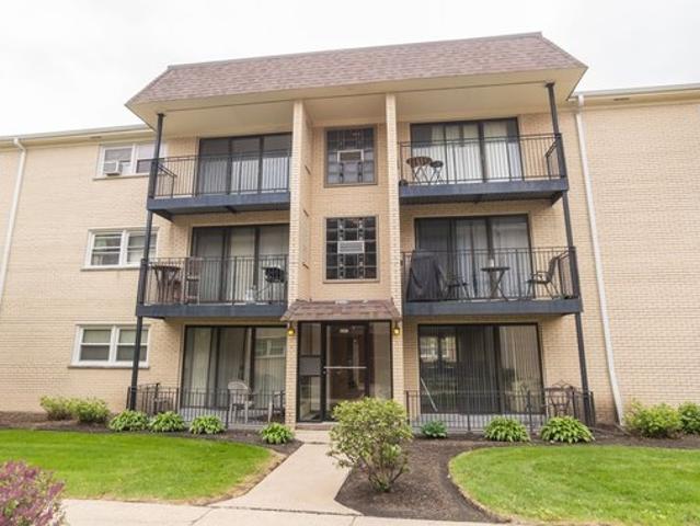6561 N Harlem Ave Apt 3E, Chicago, IL 60631