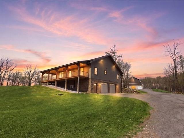 6561 Quaker Hill Rd, Ava, NY 13303