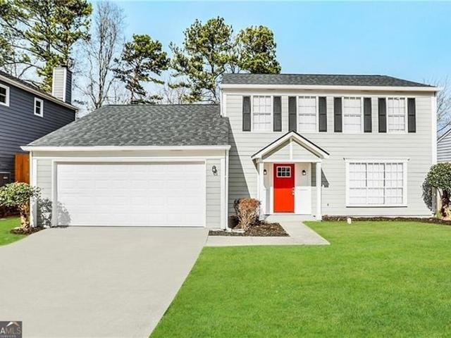 6563 Eastbriar Dr, Lithonia, GA 30058