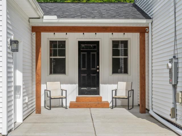 656 Main Street