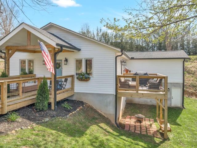 656 Mulatto Mountain Road