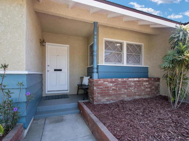 656 N Sunset