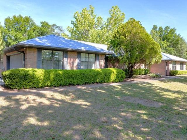 656 NW Dogwood Ter, Lake City, FL 32055
