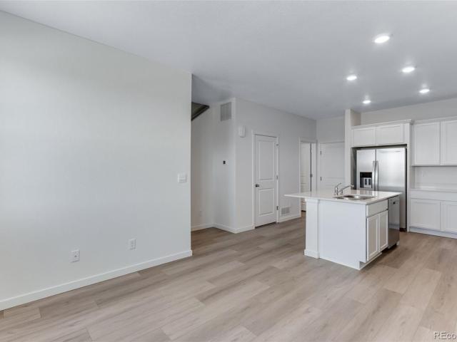 656 S Cabernet Avenue