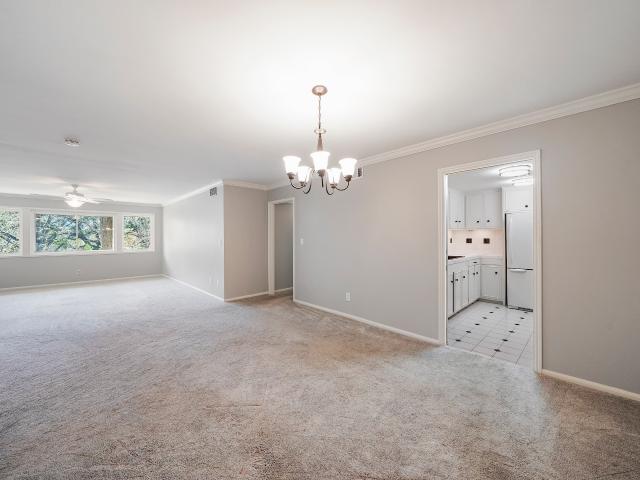 656 S Ripple Creek Dr, Unit 656, Houston, TX 77057 | MLS #75362