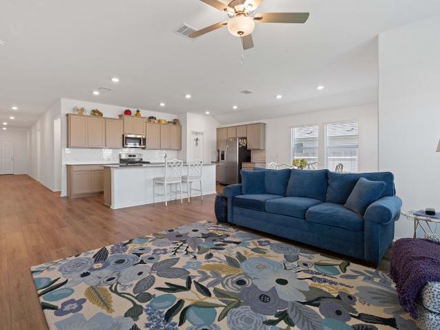 656 Silver Springs Bend, Kyle, TX 78640 | Compass