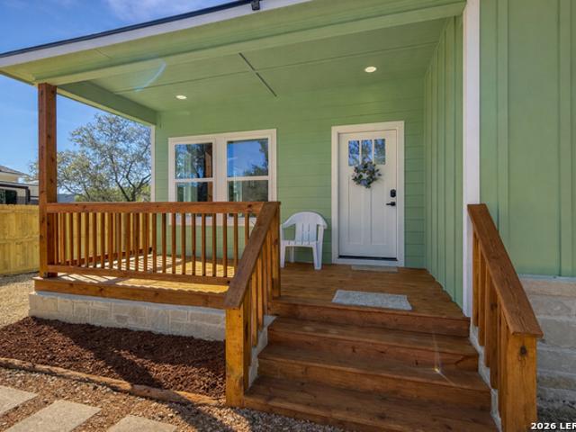 656 Skyline Dr