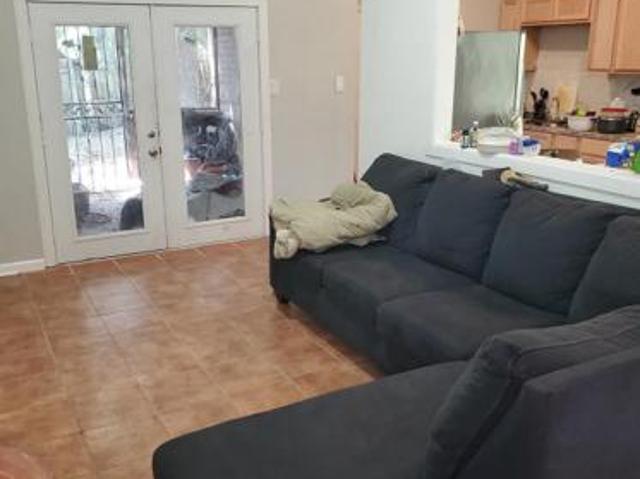 656 Sloan Cir, Pensacola, FL 32505