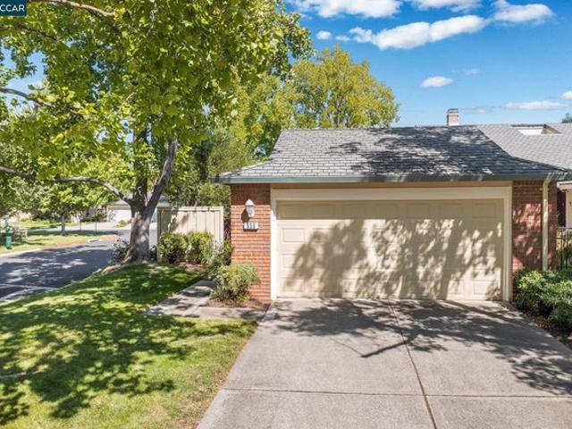 656 St Ives Ct, Walnut Creek, CA 94598