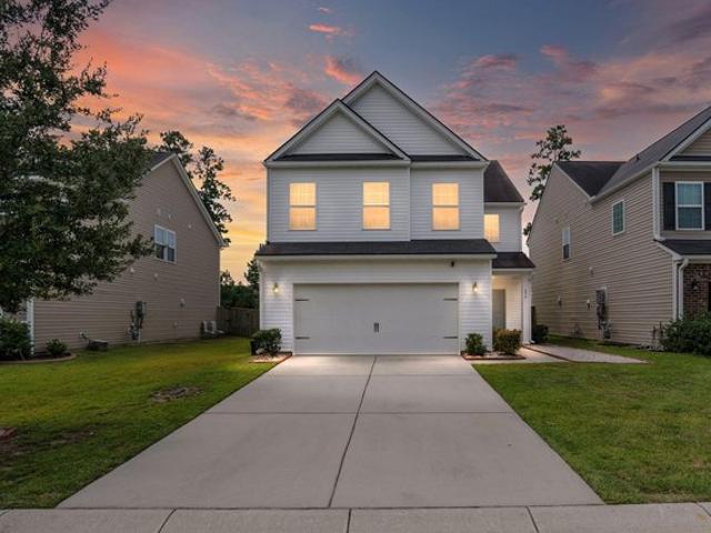 656 Redbud Ln, Summerville, SC 29486