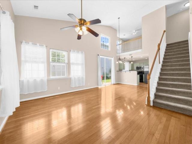 656 W Oaks Drive