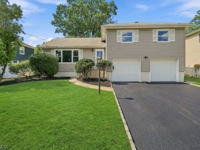 656 Winchester Ave, Union Twp, NJ 07083