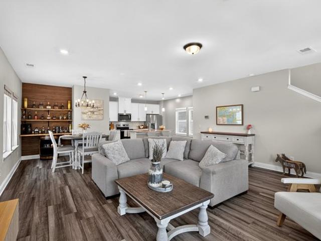 656 Taylor Bend Rd, Columbia, TN 38401