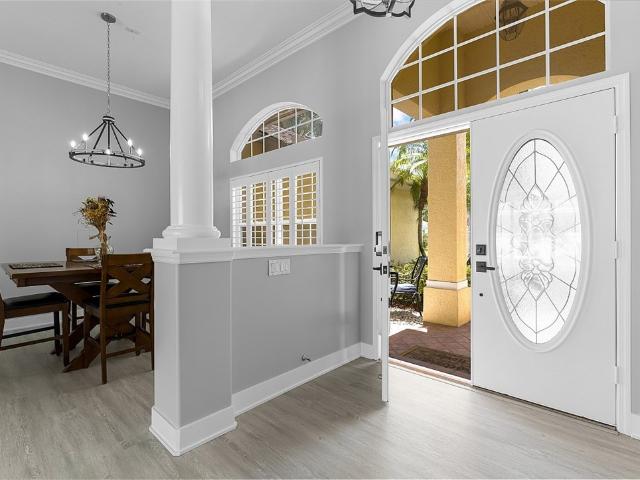 6576 35th Pl, Vero Beach, FL 32966 | MLS #296080