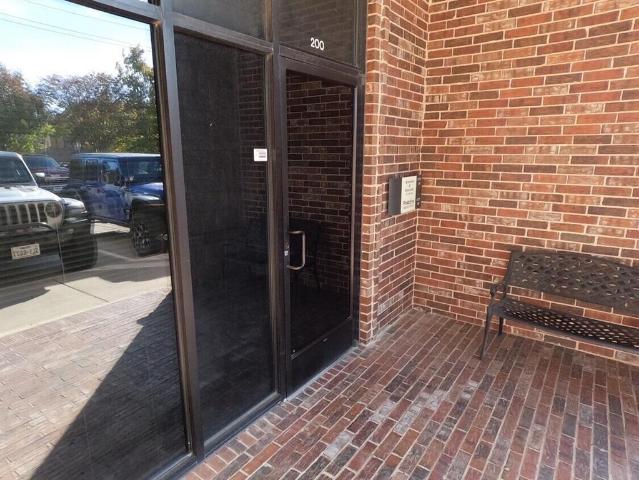 6570 Naaman Forest Boulevard # 4 200