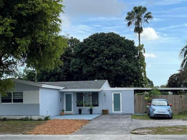 6570 Sheridan St, Hollywood, FL 33024