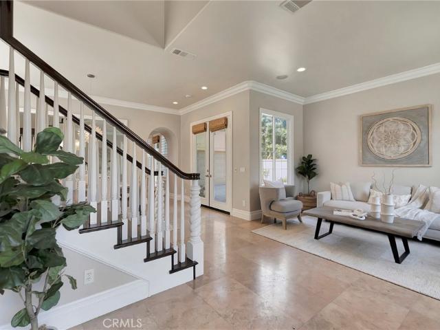 6572 Beachview Drive