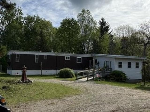 6572 Cottonwood Ave, Big Rapids, MI 49307