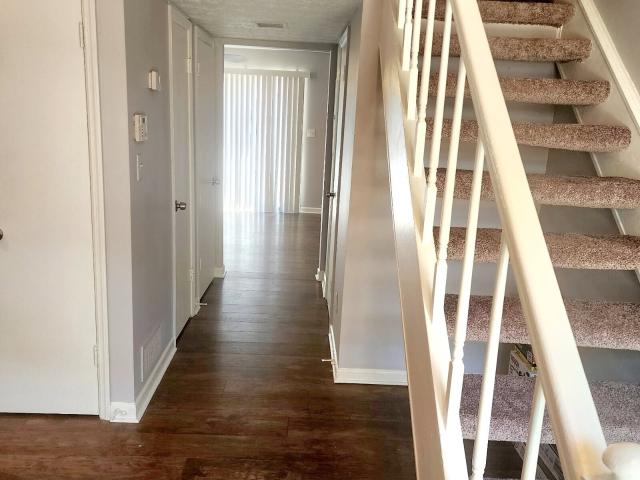 6572 Sleepy Hollow Lane