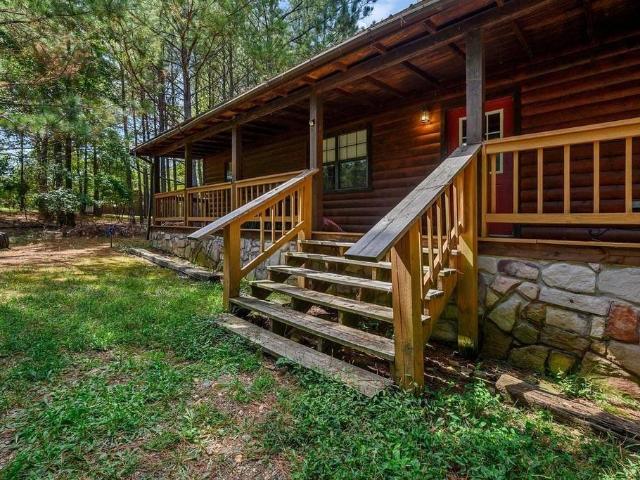 657 Canoe Road