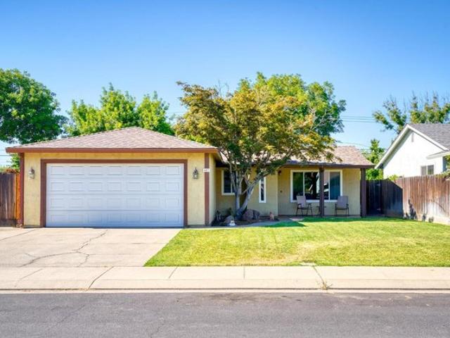 657 Gold St, Manteca, CA 95336
