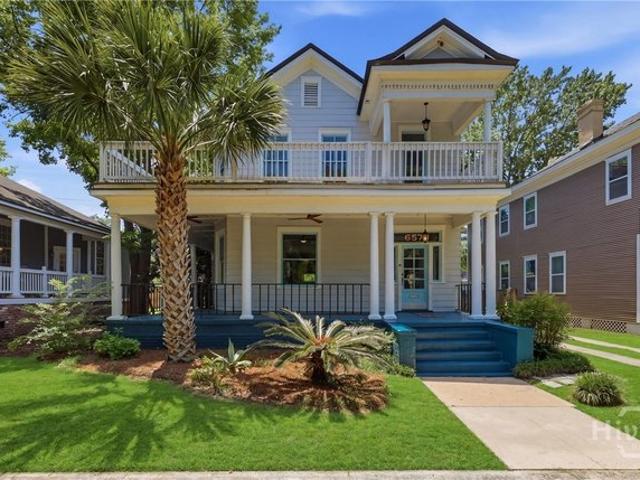657 E Henry St, Savannah, GA 31401